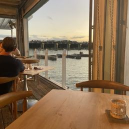 QUINCE LAKEHOUSE - Updated March 2025 - 816 Photos & 482 Reviews - 3825 ...