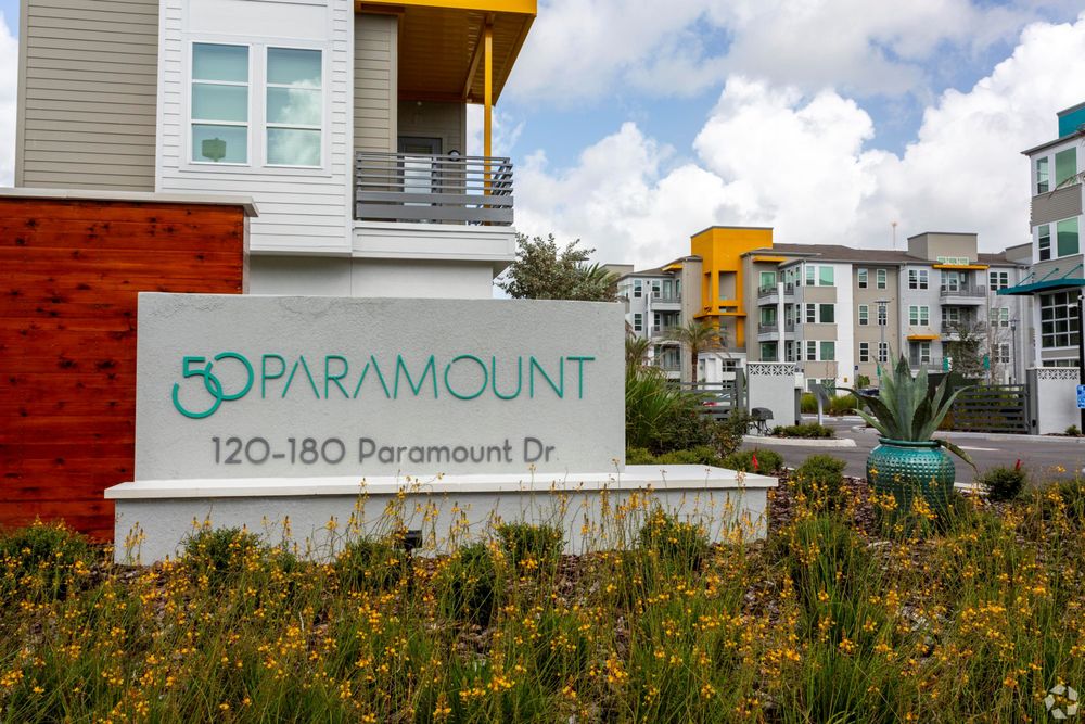 50 PARAMOUNT - Updated October 2025 - 15 Photos - 160 Paramount Drive ...