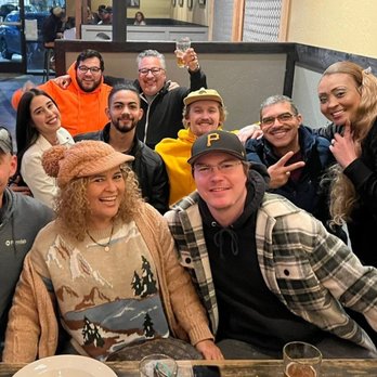 KAWEAH BREWING TAPROOM AND RESTAURANT - 139 Photos & 107 Reviews - 3222 ...