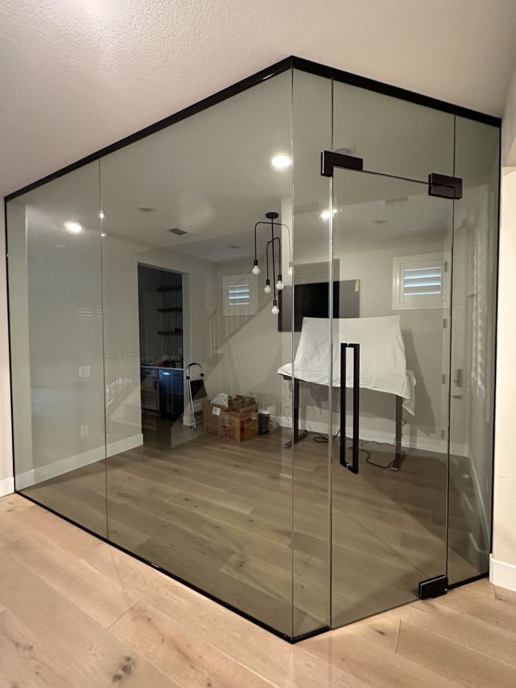 VIP GLASS - Updated July 2025 - 188 Photos & 71 Reviews - 3401 Sirius ...