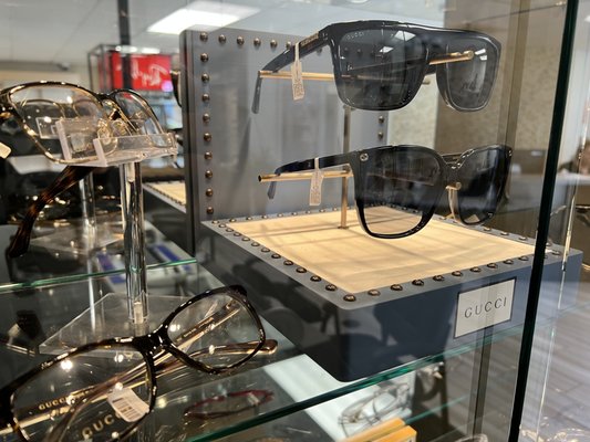 EYE E OPTICAL - Updated December 2025 - 12 Photos - 9185 Magnolia Ave ...