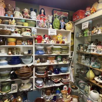 CAMBRIDGE ANTIQUE MARKET - Updated August 2024 - 66 Photos & 155 ...