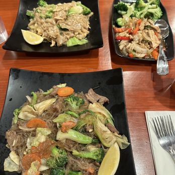 Portland JADE BISTRO TEAHOUSE & PATISSERIE - Updated November 2024 ...