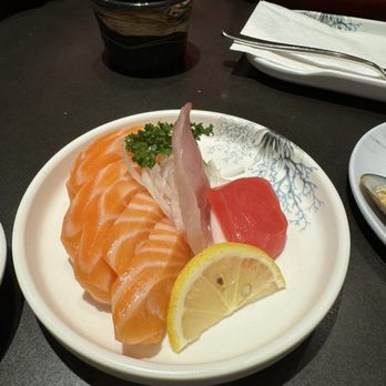 MOMO KOKO - Updated October 2025 - 444 Photos & 63 Reviews - 7060 ...