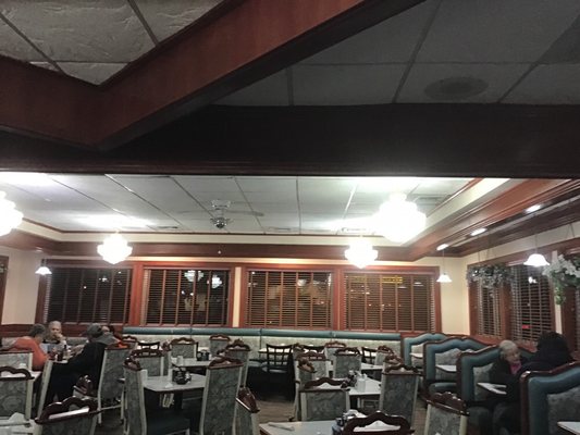 GARDEN FAMILY RESTAURANT - Updated July 2025 - 22 Reviews - 696 E ...