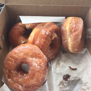 HOME RUN DONUTS - 28 Photos & 21 Reviews - 16512 National Pike ...