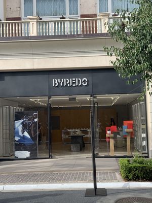 BYREDO - Updated May 2026 - 26 Reviews - 189 The Grove Dr, Los Angeles ...
