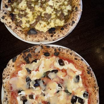 GALLUCCI PIZZERIA NAPOLETANA - Updated December 2025 - 230 Photos & 228 ...