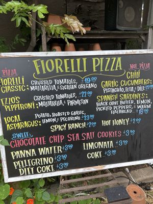 FIORELLI PIZZA - Updated October 2024 - 25 Photos & 25 Reviews - 1033 ...
