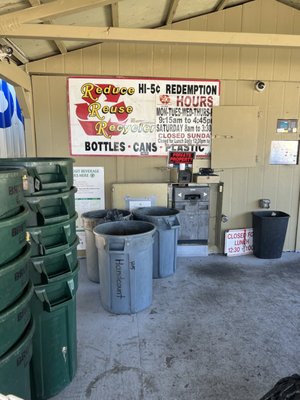 RRR RECYCLE - Updated June 2025 - 90 Photos & 59 Reviews - 548 Kapahulu ...