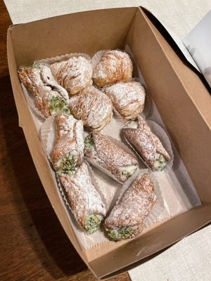 ITALIAN BAKERY - Updated September 2024 - 105 Photos & 93 Reviews - 82 ...