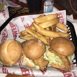 WINGHOUSE BAR & GRILL - Updated July 2024 - 134 Photos & 300 Reviews ...