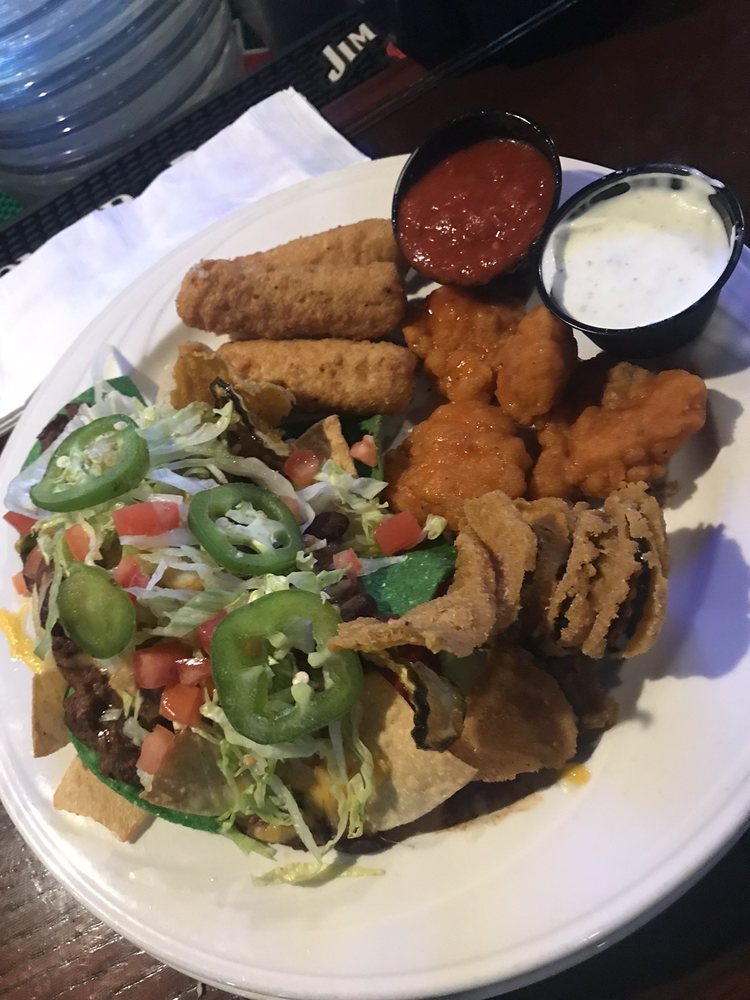 OLD TOWNE SPORTS PUB - 43 Photos & 106 Reviews - 8971 Center St ...