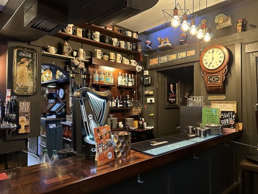 THE LAURELS - Updated July 2024 - 103 Photos & 69 Reviews - Main Street ...