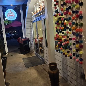 LLAMA QUEEN - Updated November 2024 - 444 Photos & 203 Reviews - 4620 E ...