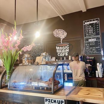 MAGIC BRAIN CAFE - Updated June 2024 - 142 Photos & 195 Reviews - 31 Perry St, Cape May, New ...