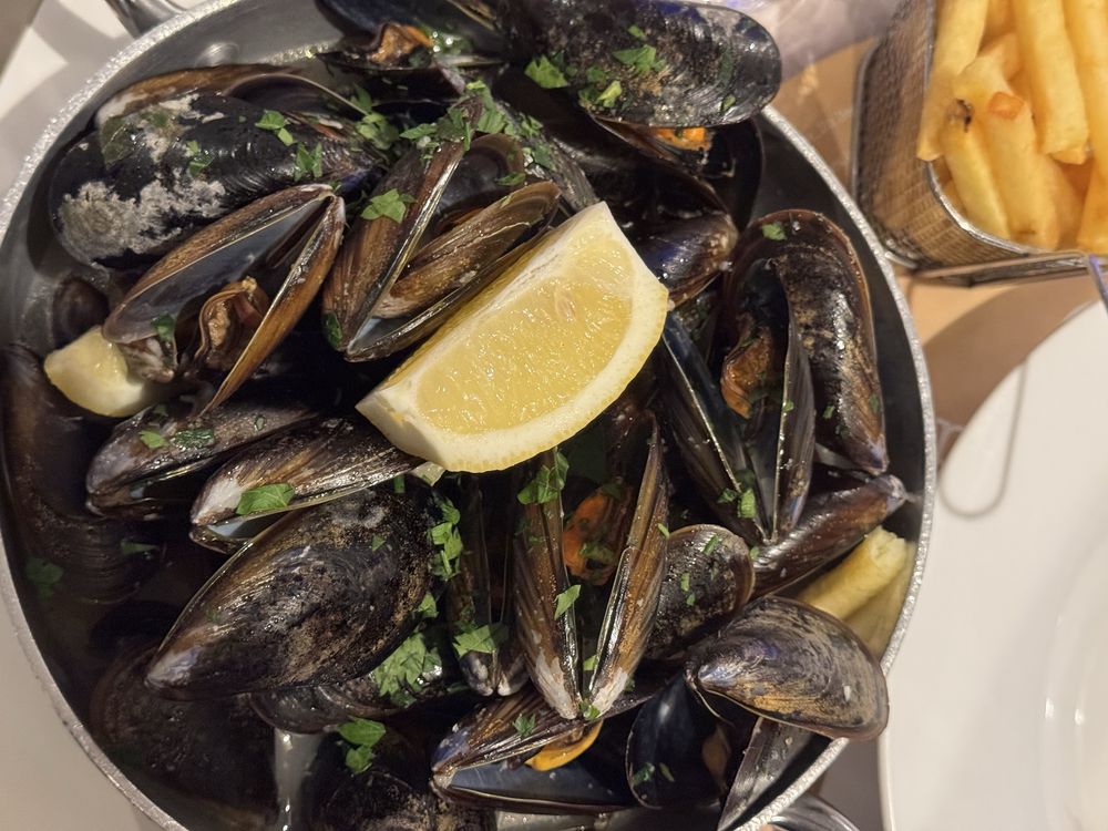 LE PROM’ - Updated August 2025 - 12 Photos - 15 promenade des Anglais ...