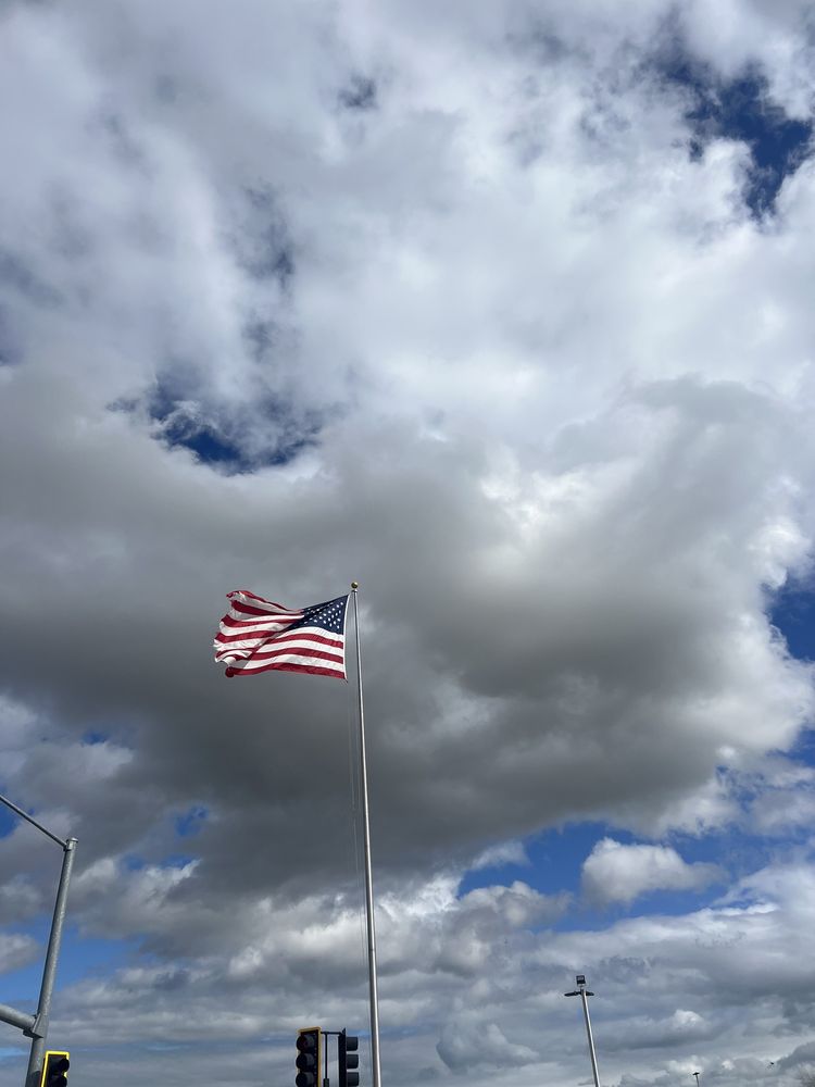 CITY OF LEBEC - Updated December 2025 - 24 Photos - 659 North Dr, Lebec ...