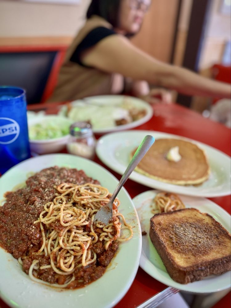 FREEWAY CAFÉ - Updated December 2025 - 35 Photos & 13 Reviews - 4401 E ...