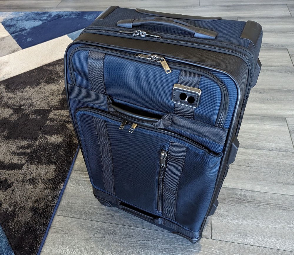 TUMI OUTLET STORE - Updated December 2025 - 10 Reviews - 7400 S Las ...