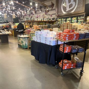 Book a Table - Barons Market - Temecula - Updated November 2025 - 517 ...