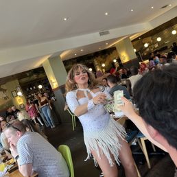 PERRY’S RESTAURANT - Updated October 2025 - 955 Photos & 941 Reviews ...