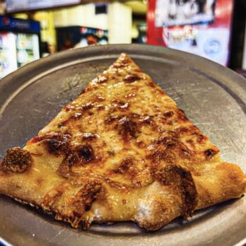 MINEO’S PIZZA HOUSE - Updated July 2025 - 257 Photos & 496 Reviews ...