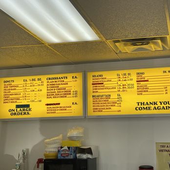 DAWN DONUTS - Updated December 2025 - 84 Photos & 120 Reviews - 9150 ...