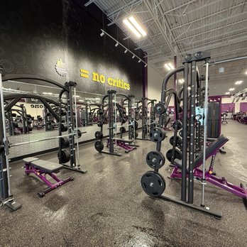 PLANET FITNESS - Updated June 2026 - 52 Photos - 1810 12th Ave NW ...
