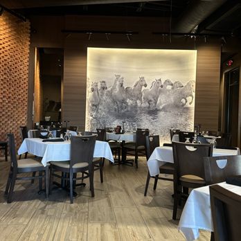 LOS RANCHOS - Updated December 2024 - 43 Photos & 25 Reviews - 2728 ...