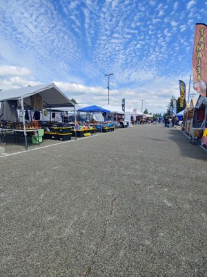 HIDDEN GEMS WEEKEND MARKET - Updated April 2026 - 14 Photos - 10274 ...