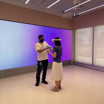 META STORE - Updated January 2026 - 24 Photos & 11 Reviews - 322 ...