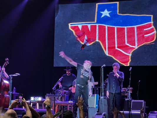 CELESTE CENTER - Updated October 2025 - 18 Photos & 27 Reviews - 717 ...