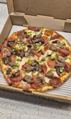 TOPSHELF PIZZA & PUB - Updated January 2026 - 33 Photos & 39 Reviews ...