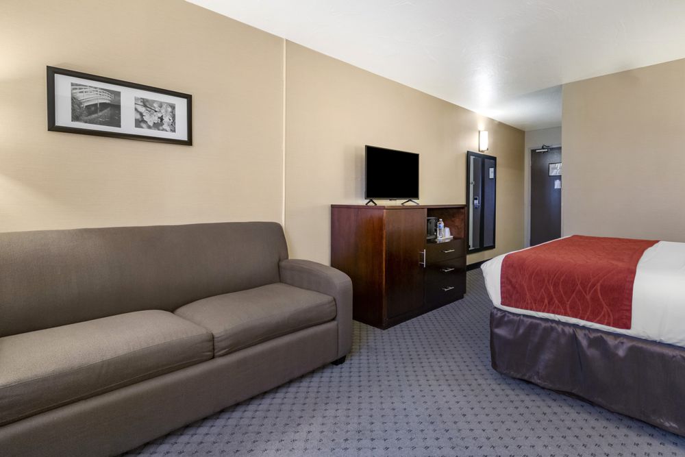 COMFORT INN KENT - SEATTLE - Updated October 2025 - 62 Photos & 33 ...