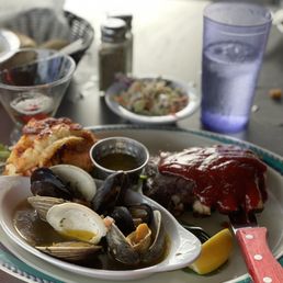 THE BOATHOUSE ON NAPLES BAY - 284 Photos & 451 Reviews - 990 Broad Ave ...