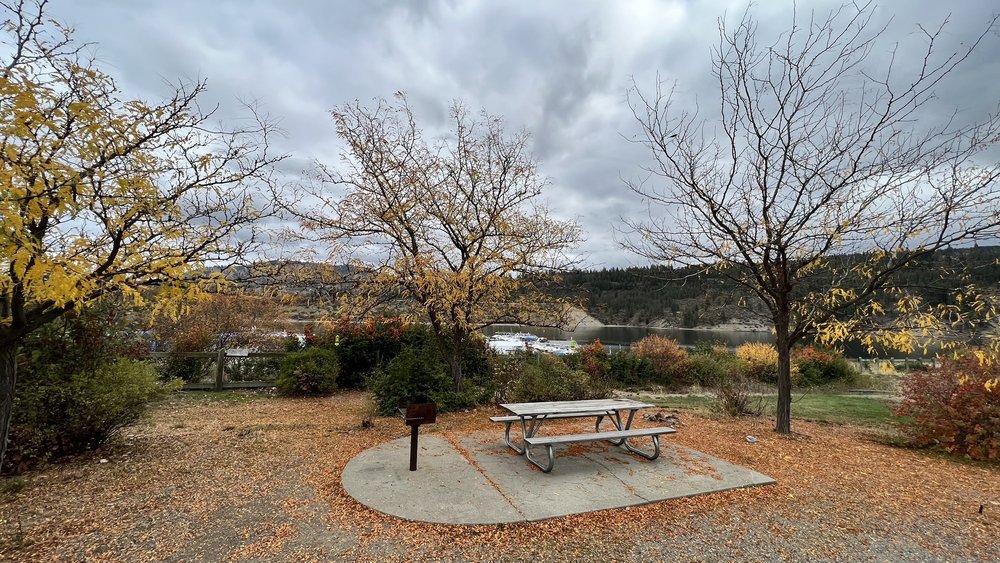 TWO RIVERS RESORT - Updated December 2025 - 22 Photos - 6826 B Hwy 25 S ...