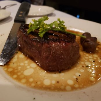 HOBNOB - Updated July 2025 - 376 Photos & 359 Reviews - 277 Sheridan Rd ...