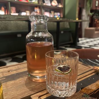 THE LYMBAR - Updated July 2025 - 396 Photos & 101 Reviews - 4201 Main ...