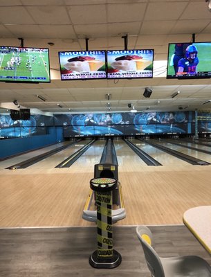 STAR BOWLING BAR & GRILL - Updated November 2024 - 36 Photos - 4180 ...