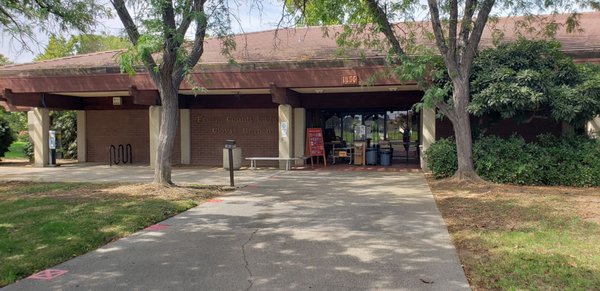 CLOVIS REGIONAL LIBRARY - Updated August 2025 - 19 Photos & 27 Reviews ...