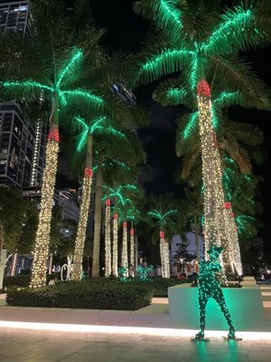 BRICKELL PARK - 65 Photos - Miami, Florida - Landmarks & Historical ...