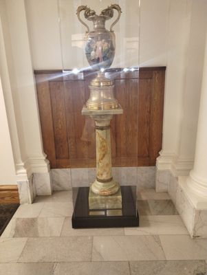 CARNEGIE STOUT PUBLIC LIBRARY - Updated February 2025 - 19 Photos - 360 ...