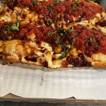 SAPORE DETROIT PIZZERIA - Updated March 2025 - 145 Photos & 292 Reviews ...