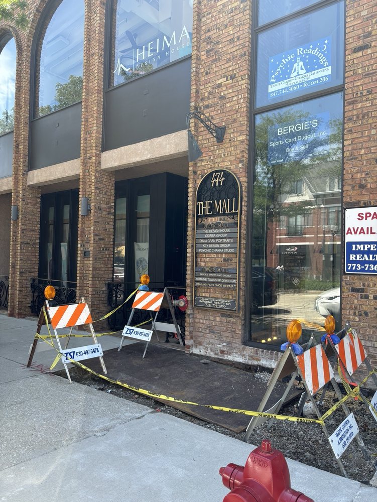 BERGIE’S SPORTS CARD DUGOUT - Updated January 2026 - 24 Reviews - 474 ...