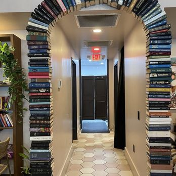 THE READING ROOM - Updated December 2025 - 207 Photos & 104 Reviews ...