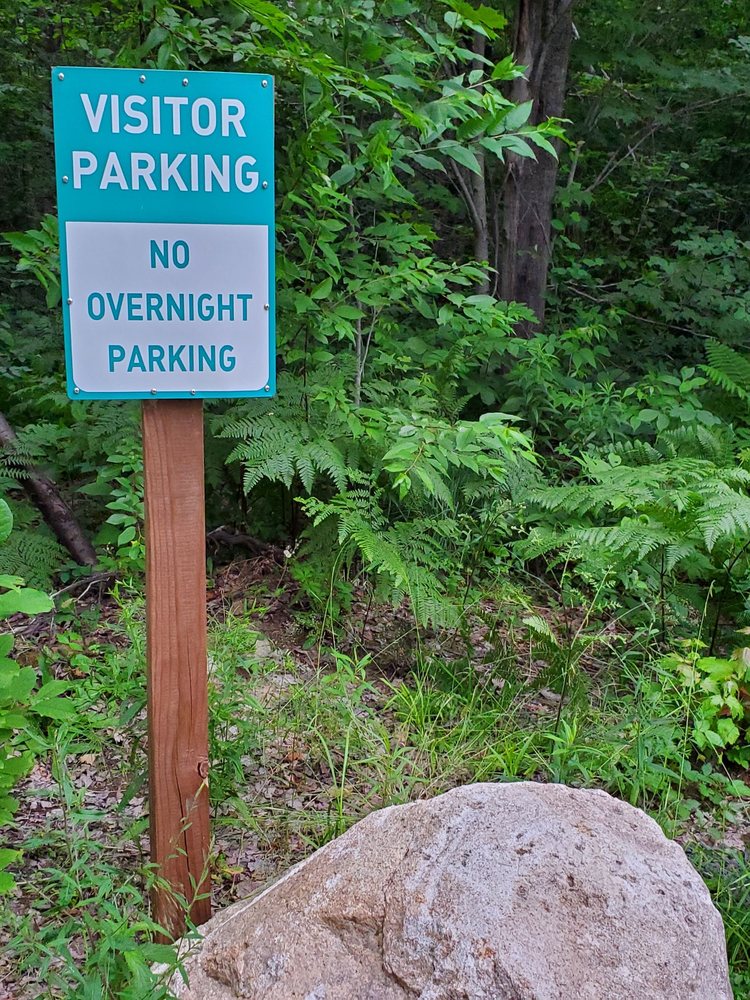 BEAVER HOLLOW - Updated December 2024 - 15 Photos - 88850 Compton Rd ...