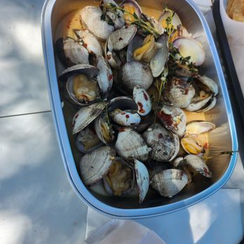 BUCK BAY SHELLFISH FARM - Updated May 2025 - 323 Photos & 212 Reviews ...