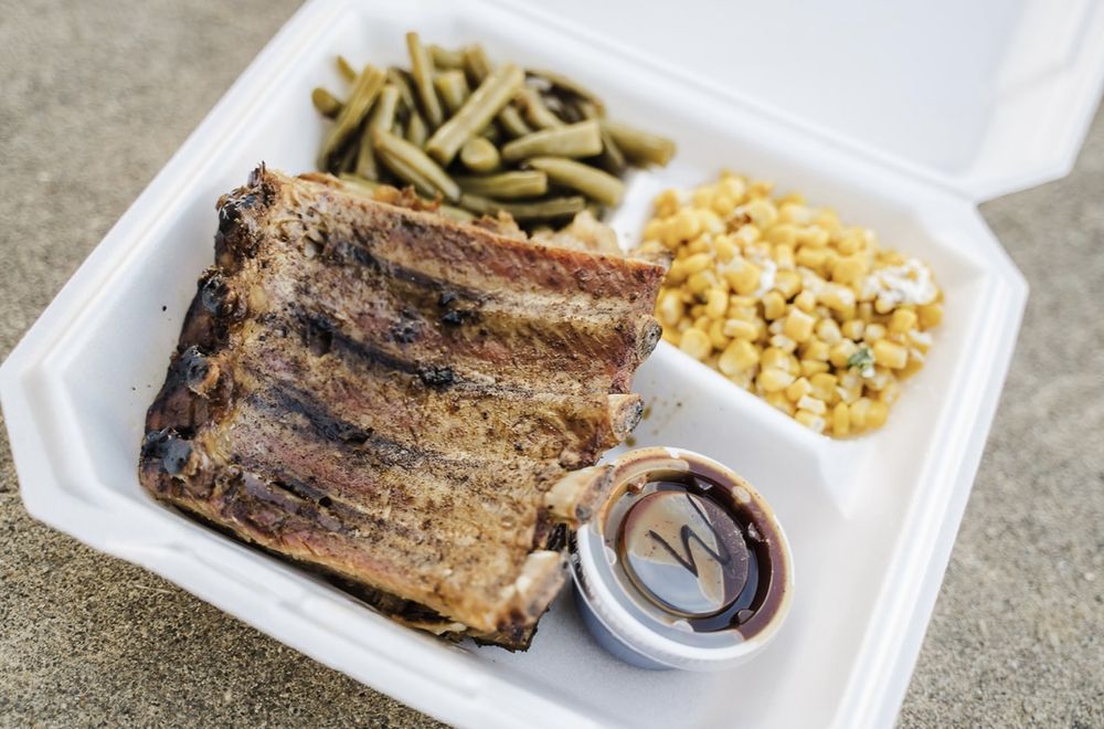 THE SMOKIN PIG BBQ - Updated November 2025 - 21128 280th St, Poteau ...