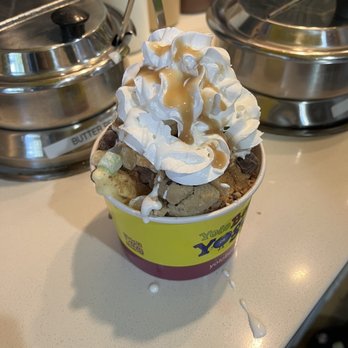 YOLOBERRY YOGURT - 316 C St, Davis, California - Updated October 2024 ...